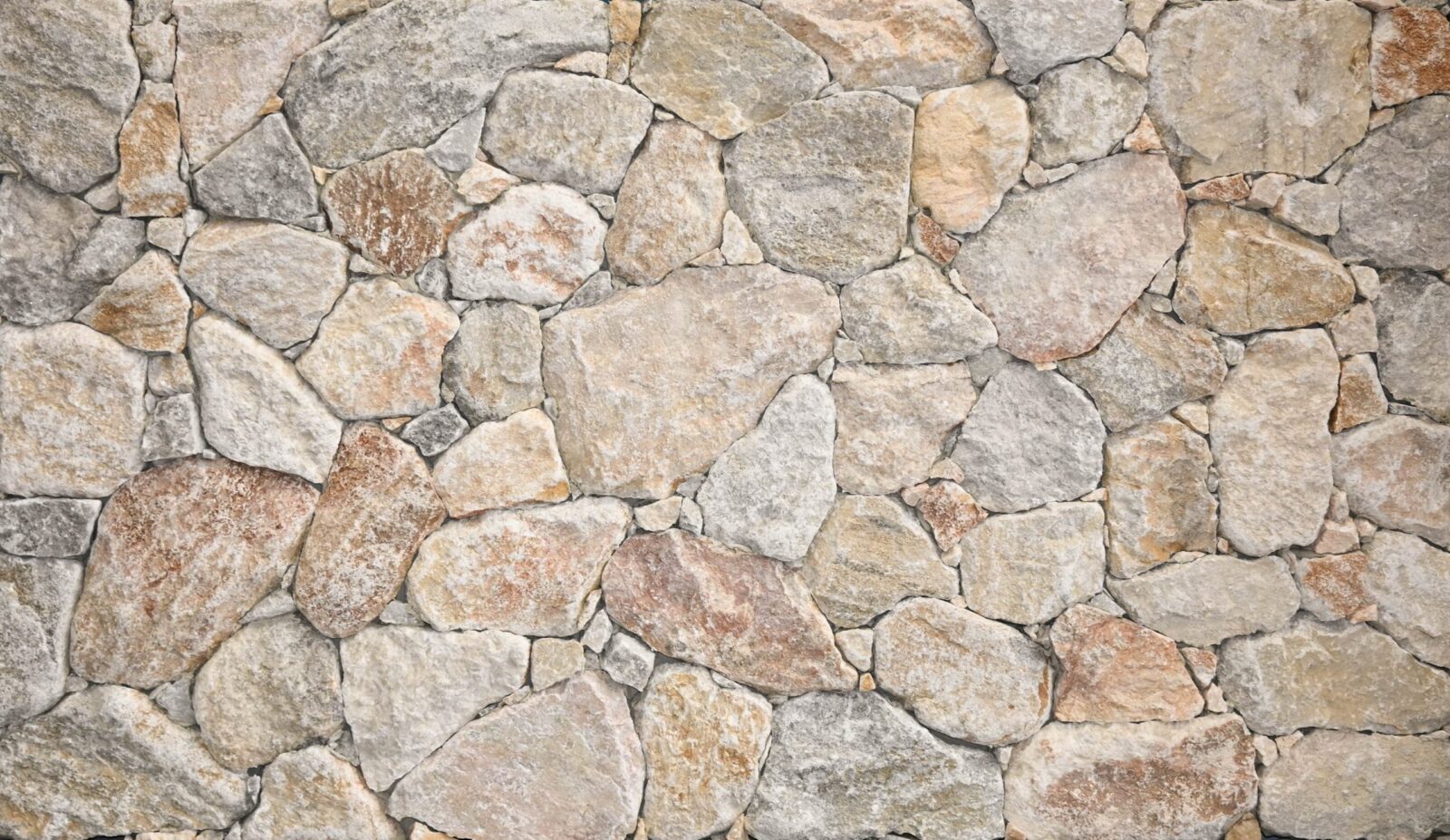Everett Stone Wall Cladding – Natural Warm Blend
